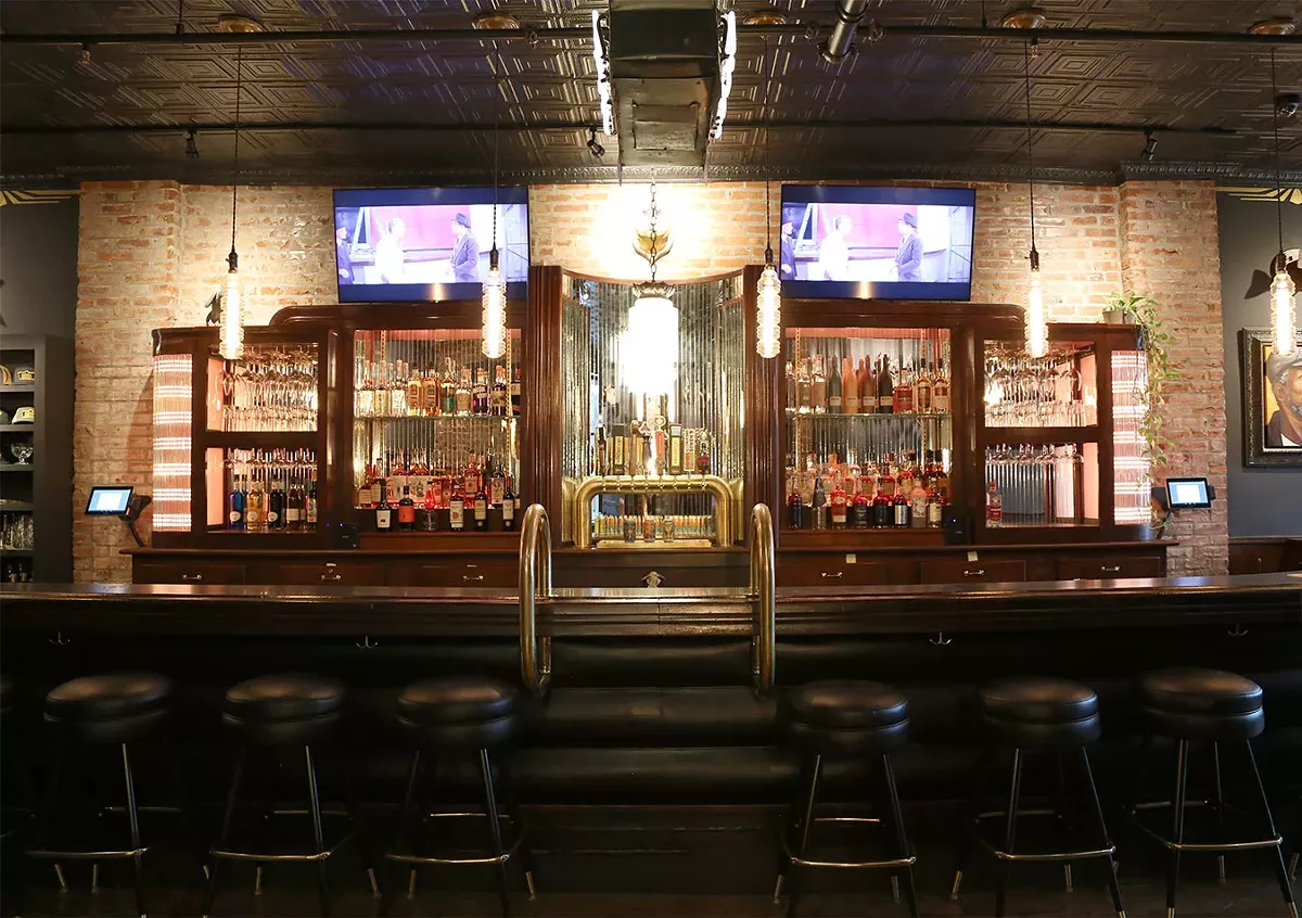 First Look: The Golden Hoosier in south St. Louis